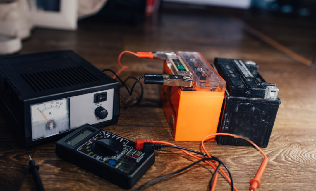 Key Considerations When Choosing Lead-Acid Batteries for Home Solar ...